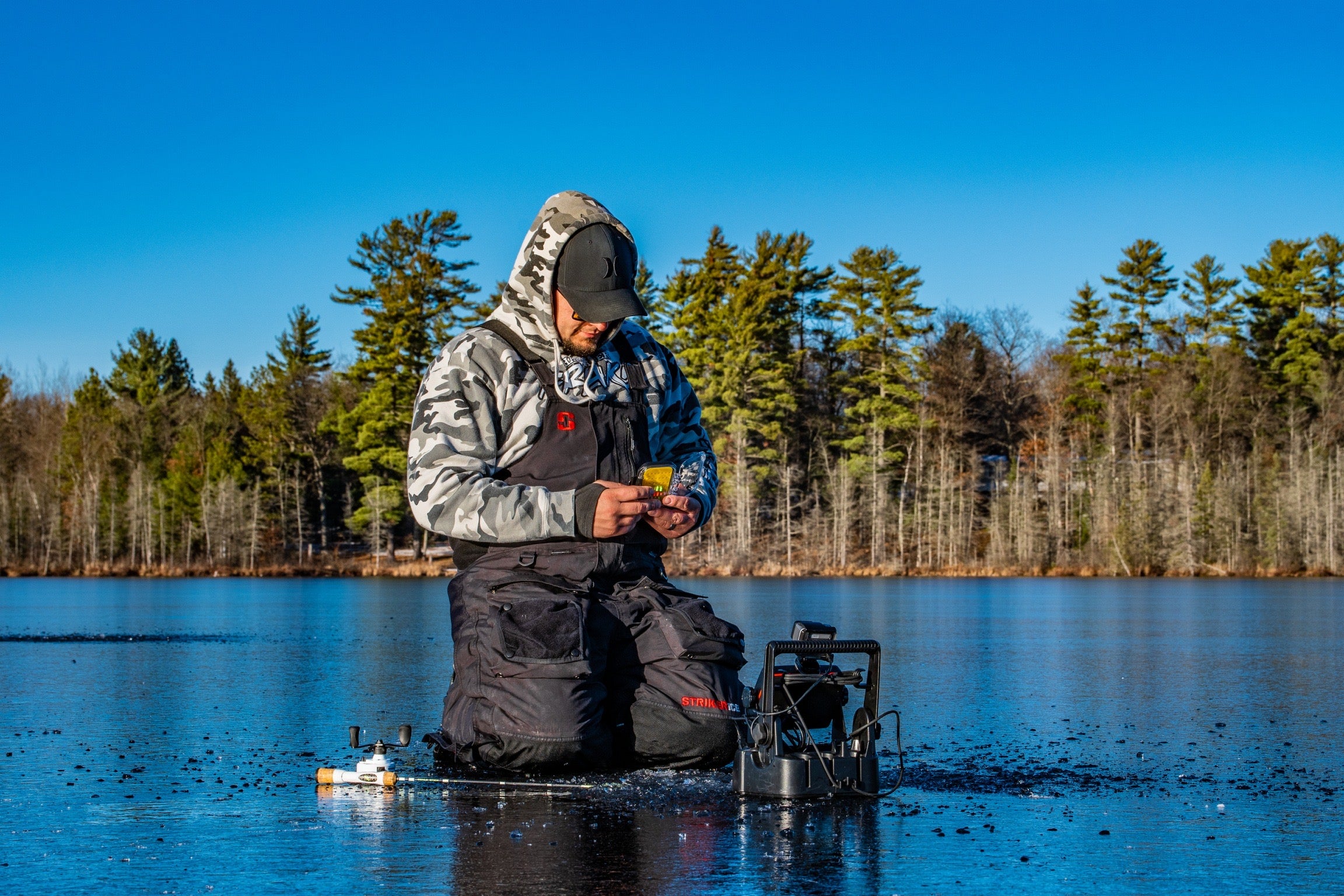 HOODIES – HardwaterFreaks